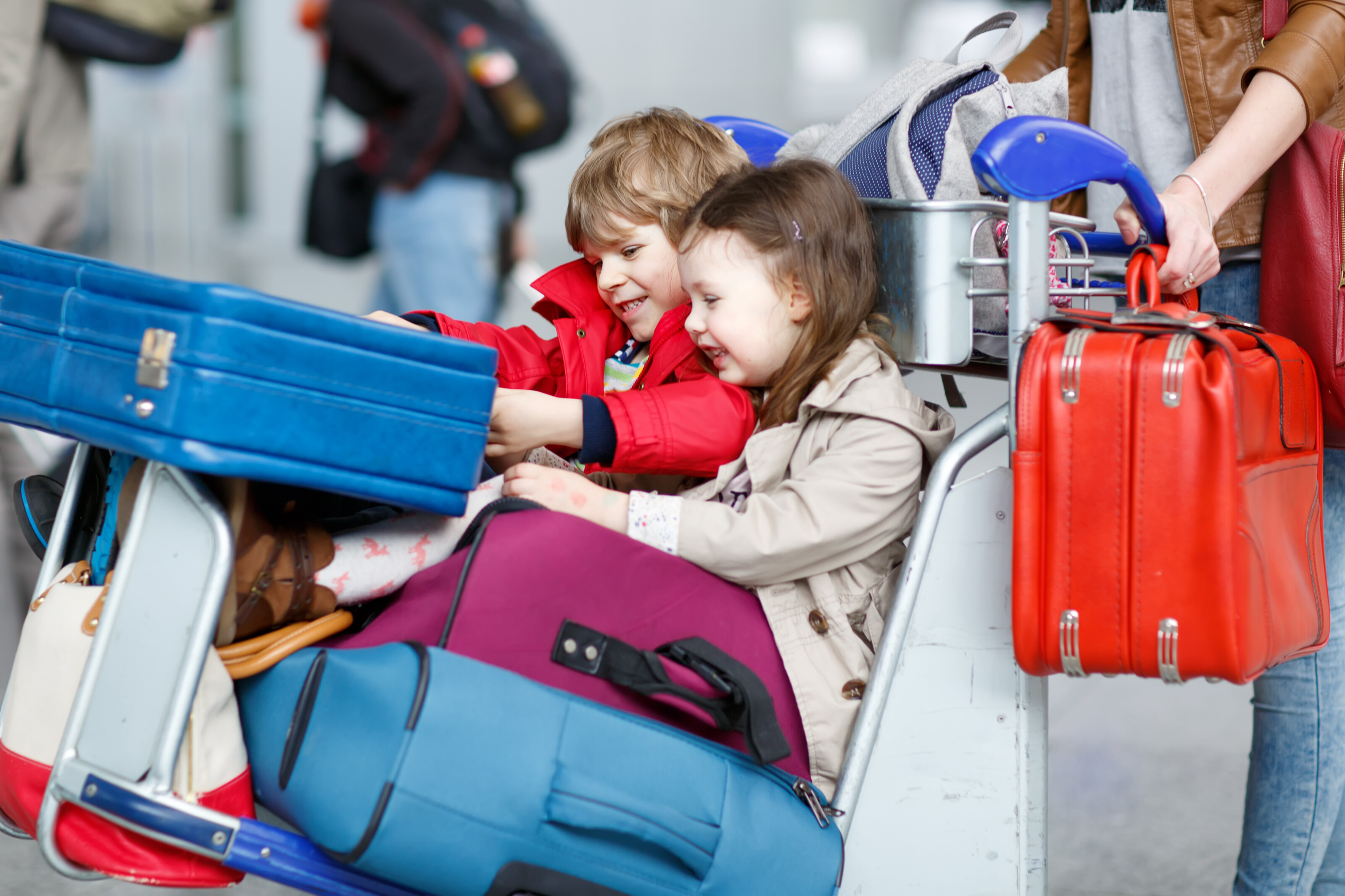 Top 6 Travel Tips for Parents of Toddlers and Young Children